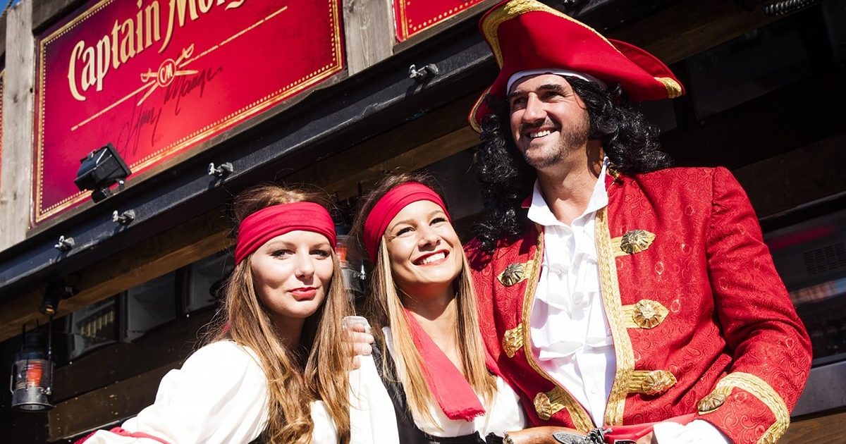 Fast Forward Events | Captain Morgan entert Cityparade